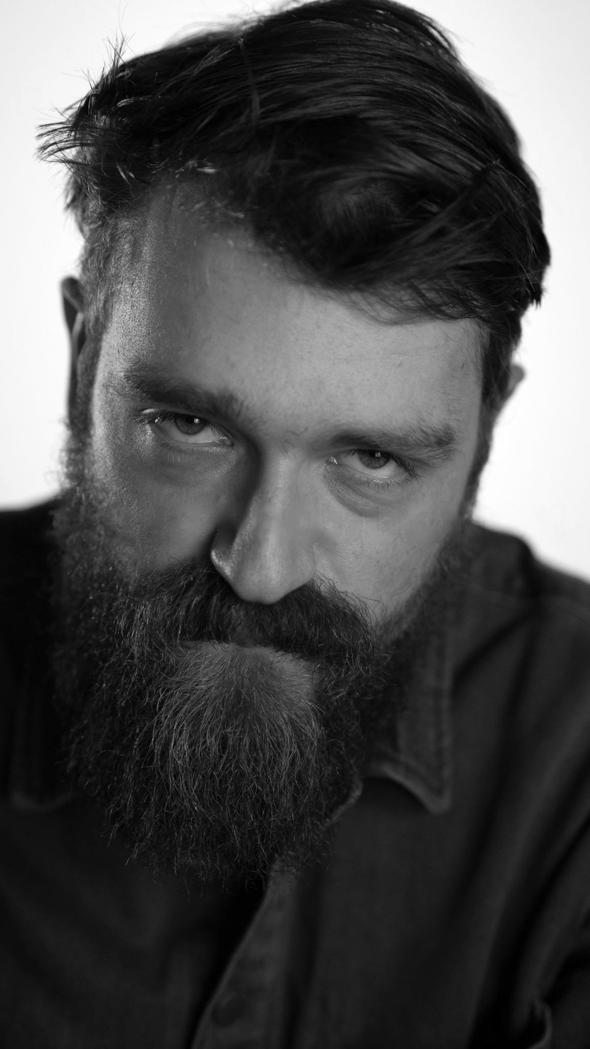 Aran Elkins | Voice Actor | Impressionist | Performer